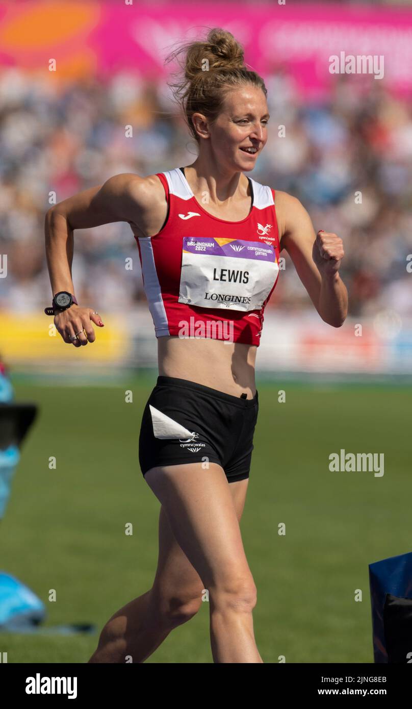 Heather Lewis of Wales competing in the women’s 10,000m walk final at ...