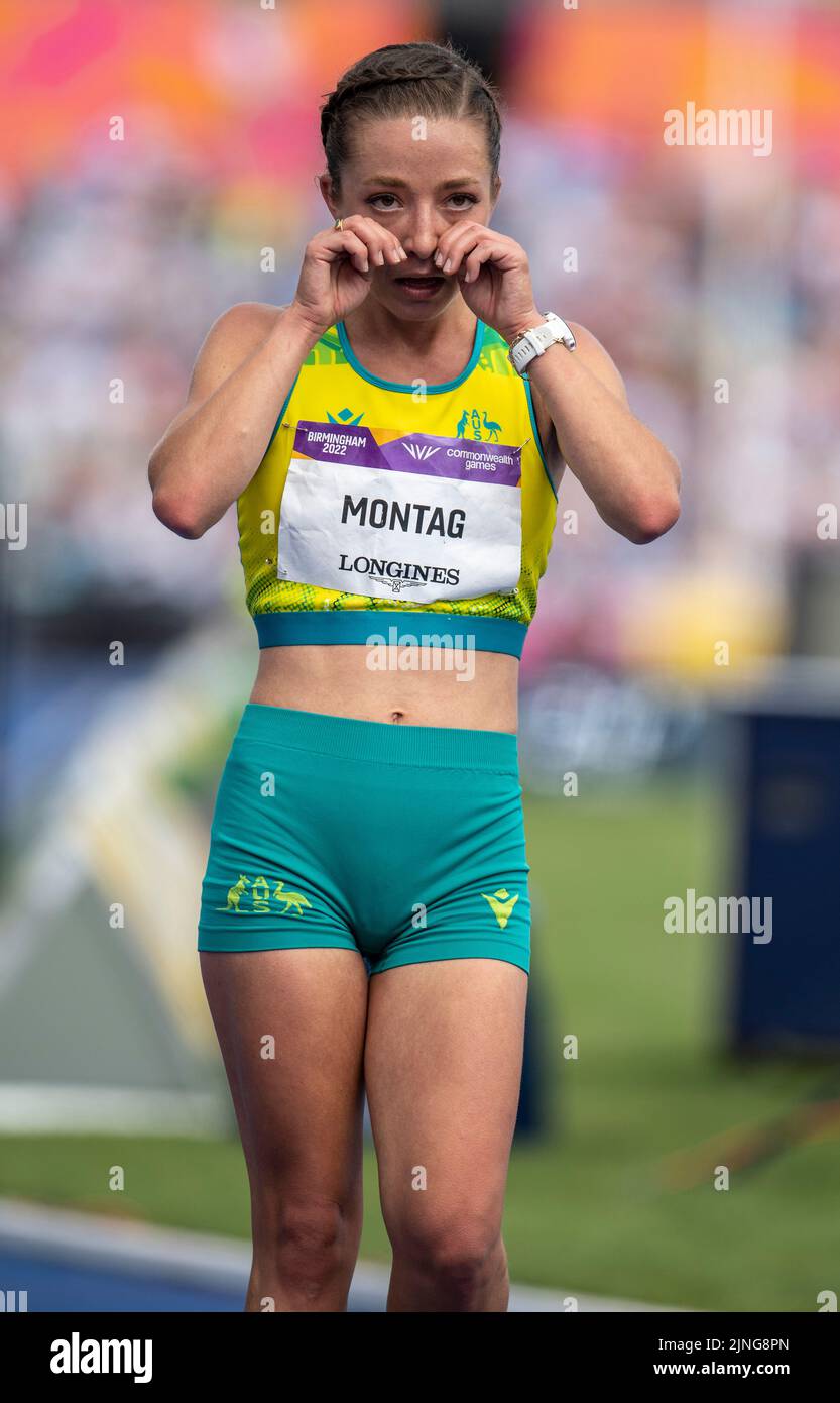 Jemima Montag of Australia competing in the women’s 10,000m walk final ...