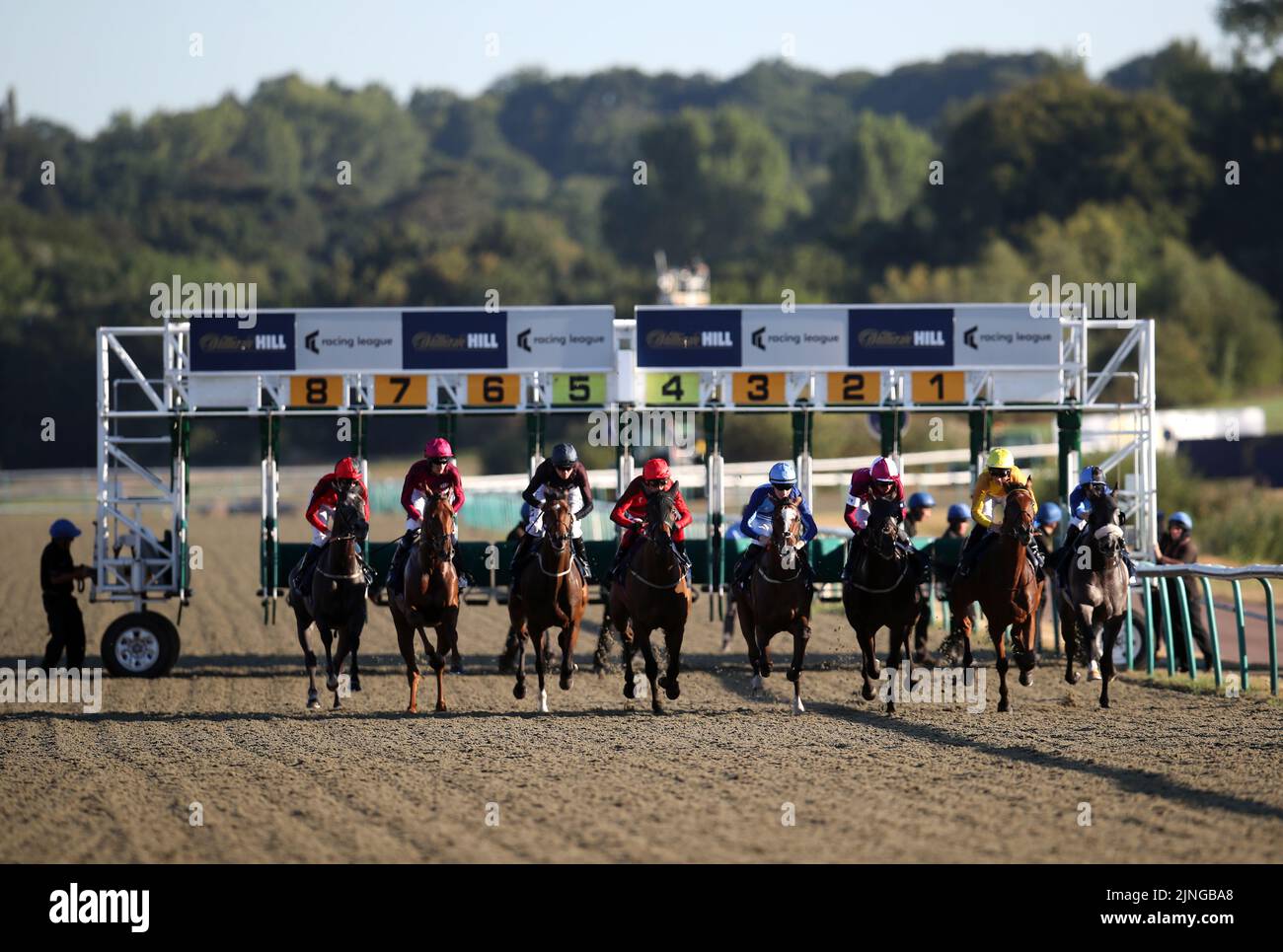 2022 racing league lingfield hi-res stock photography and images - Alamy