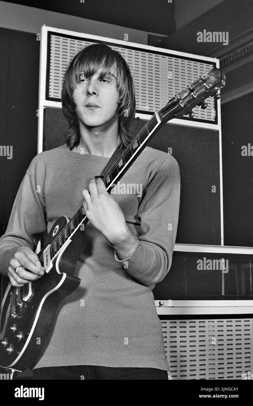 FLEETWOOD MAC UK rock group with Danny Kirwan in 1969 Stock Photo - Alamy