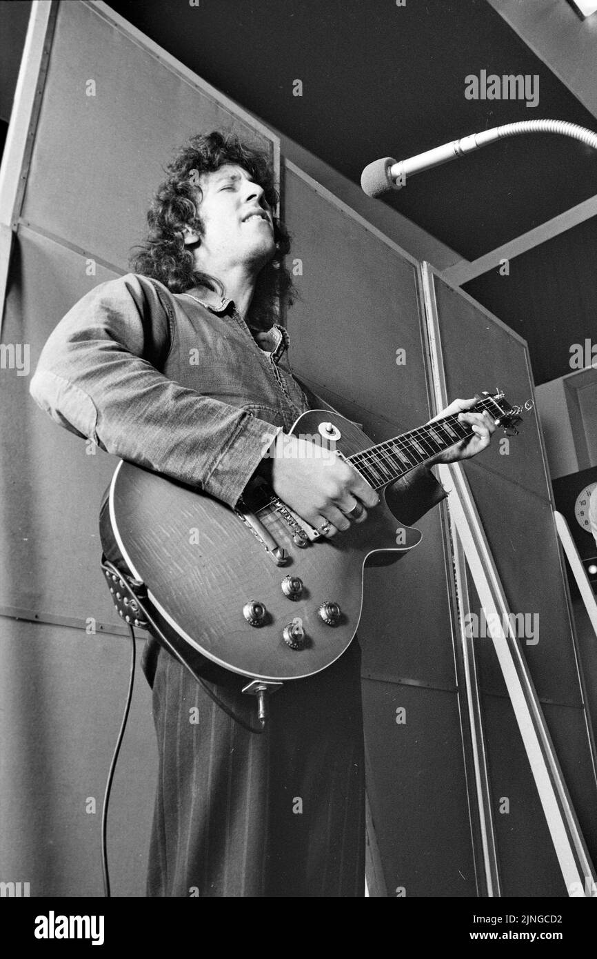 Fleetwood mac 1969 peter green hi-res stock photography and images - Alamy
