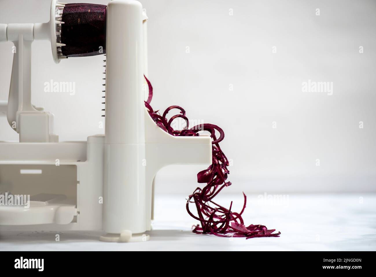 Beet slicer hi-res stock photography and images - Alamy