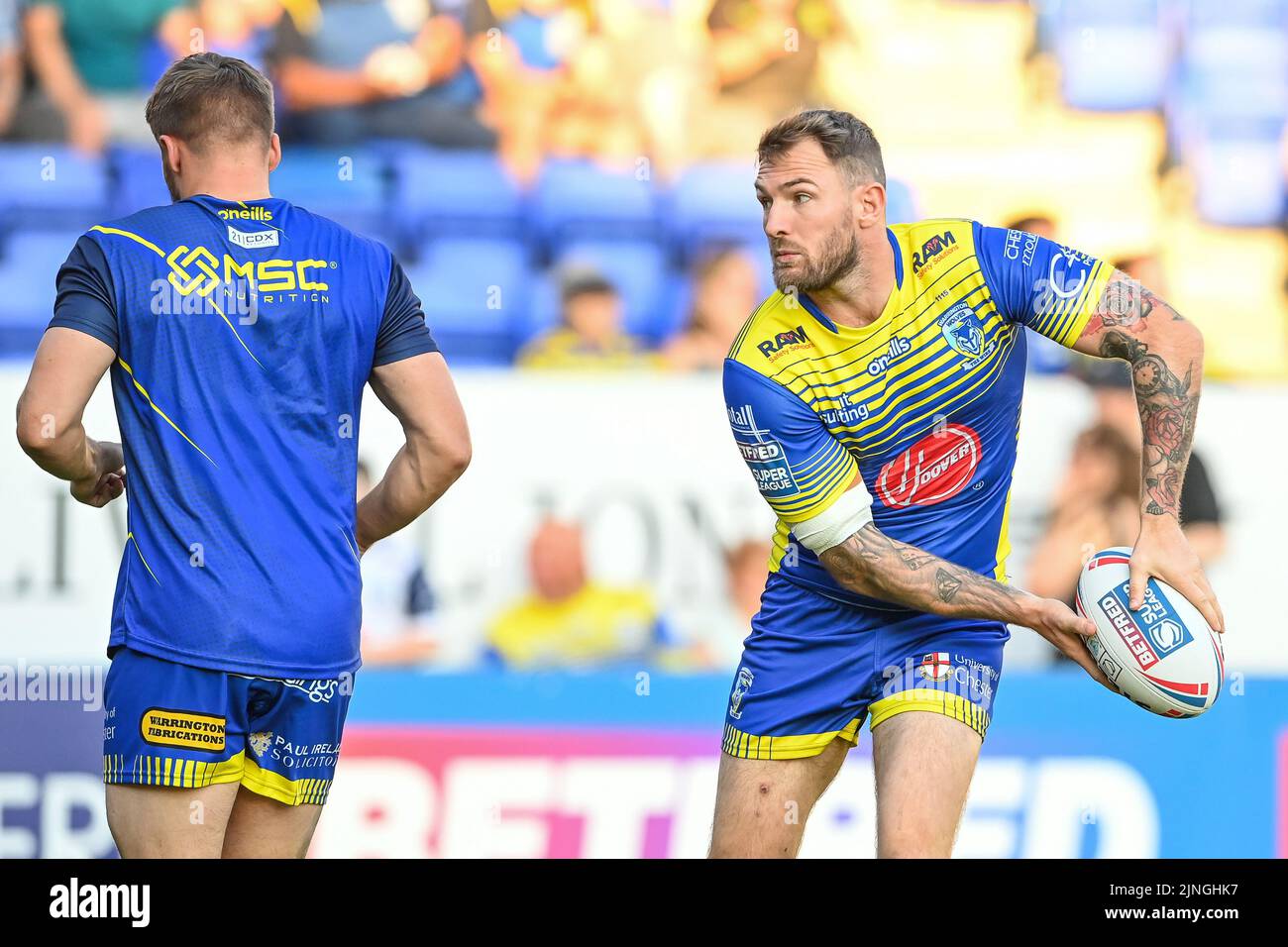 Daryl Clark #9 of Warrington Wolves during pre match warm up Stock ...