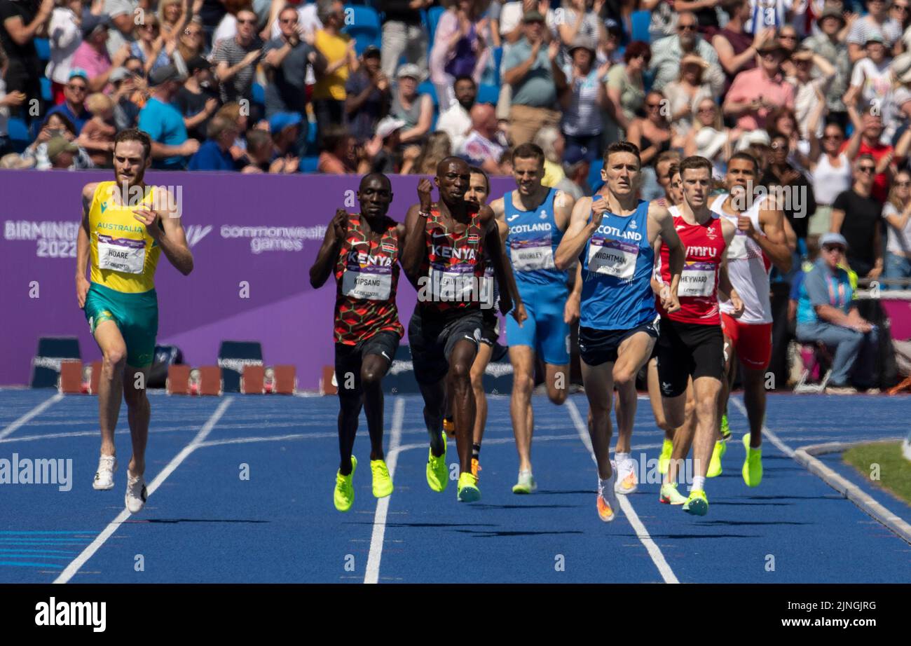 Oliver Hoare of Australia, Timothy Cheruiyot of Kenya and Jake Wightman ...