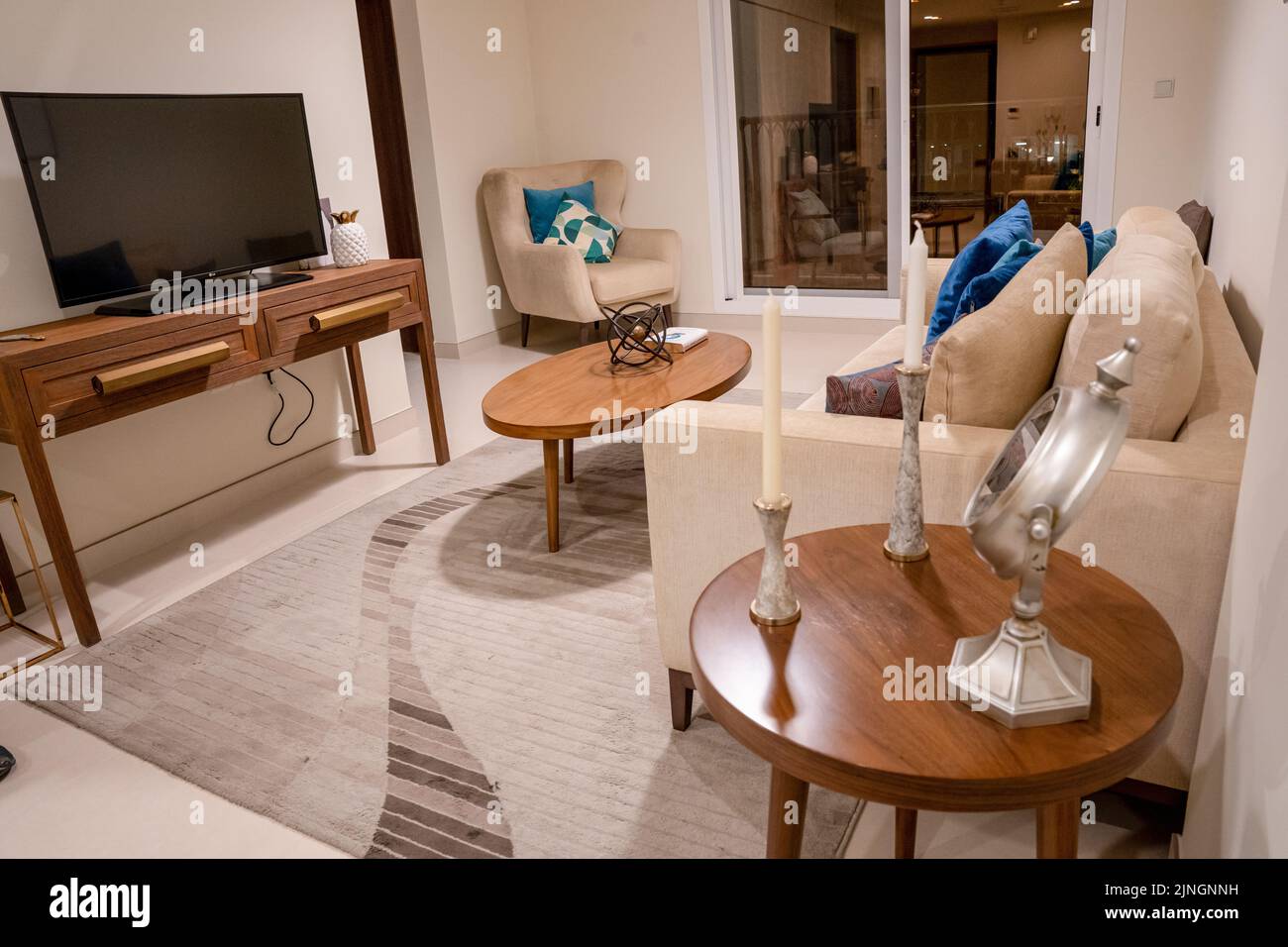 Tv studio studio room with sofa hi-res stock photography and images - Alamy