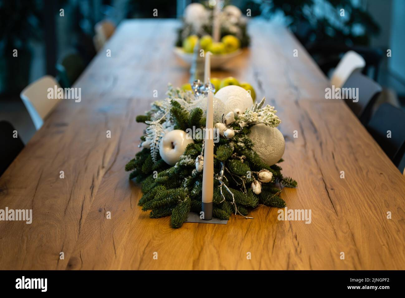 Christmas table setting. christmas decor on the table Stock Photo - Alamy
