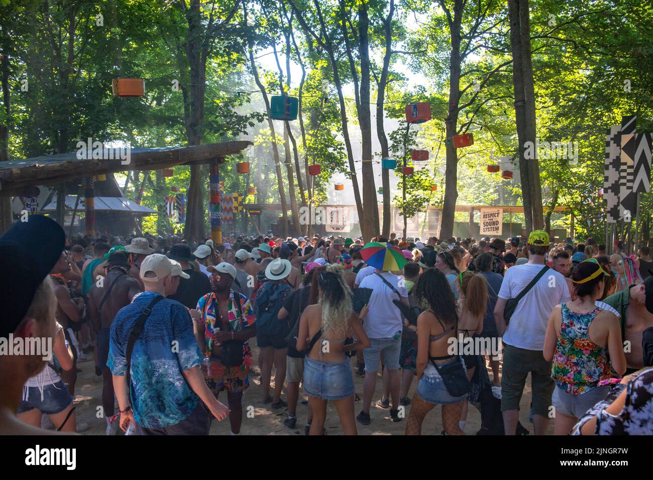 Boomtown, Winchester, UK 11 August 2022 Campers arrive in a heatwave at ...