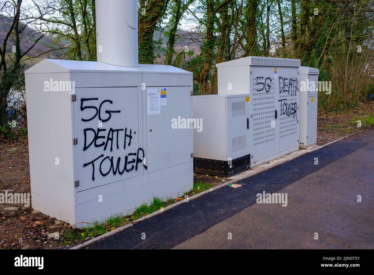 5g mast wales hi-res stock photography and images - Alamy