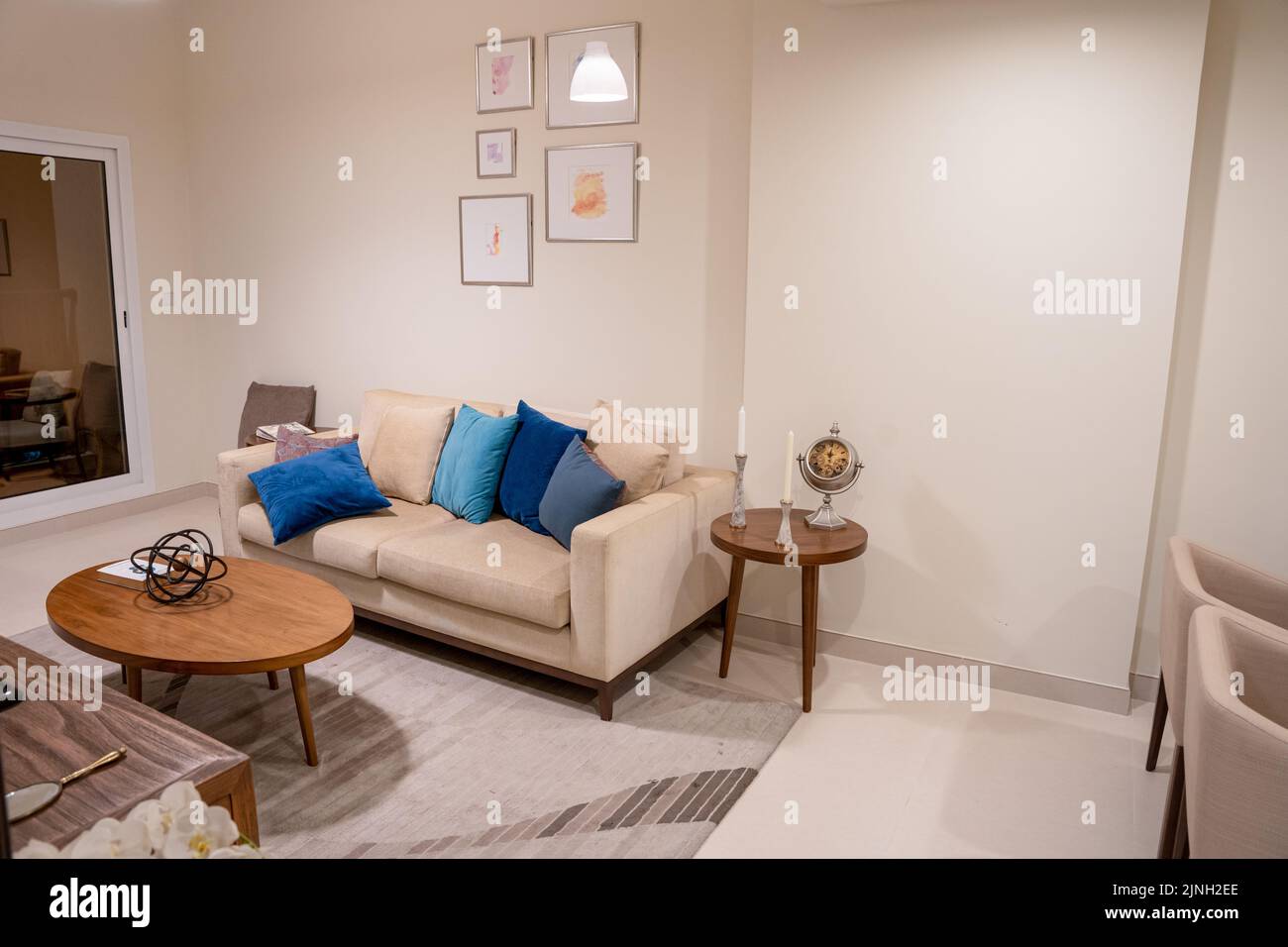 Sofa scandinavian hi-res stock photography and images - Alamy