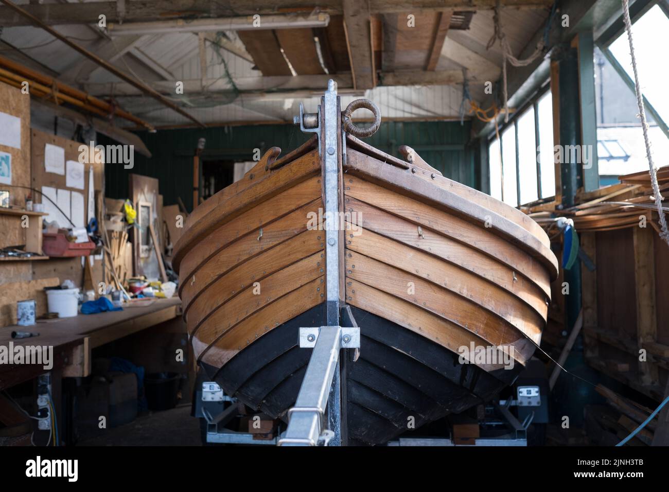 Boat building workshop hi-res stock photography and images - Alamy