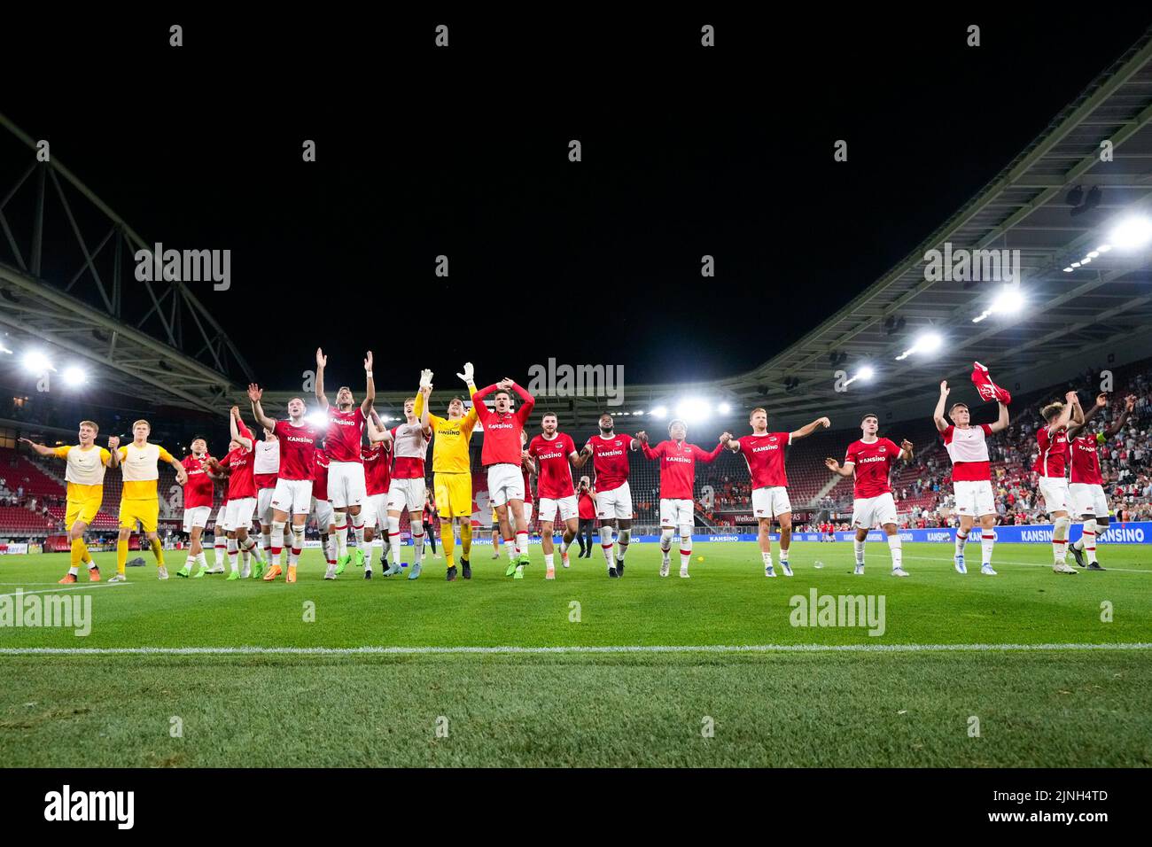 Sam westerveld hi-res stock photography and images - Alamy