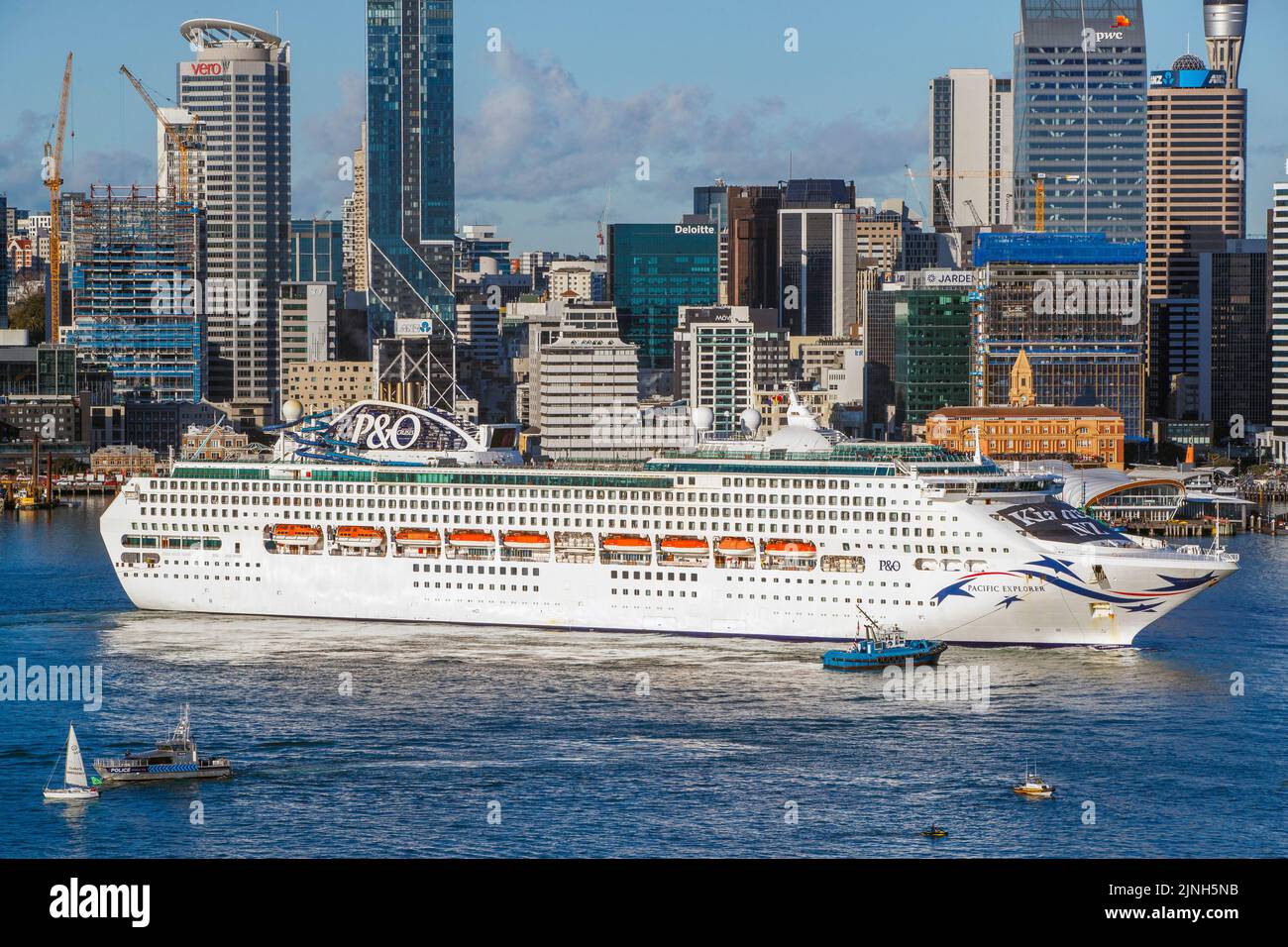 The Pacific Explorer arrives in Auckland being the first cruise ship to ...