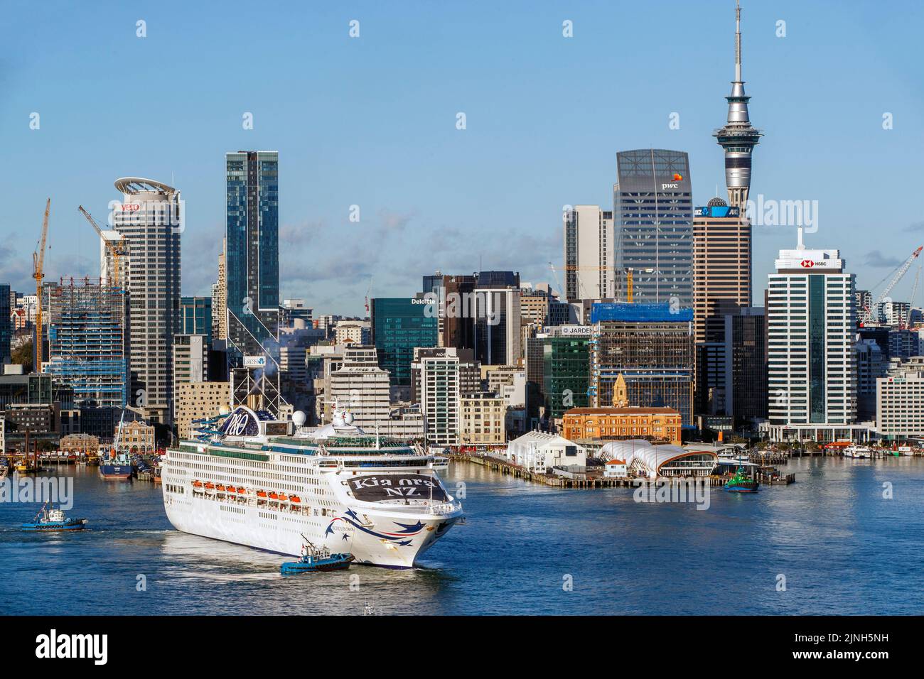 The Pacific Explorer arrives in Auckland being the first cruise ship to ...