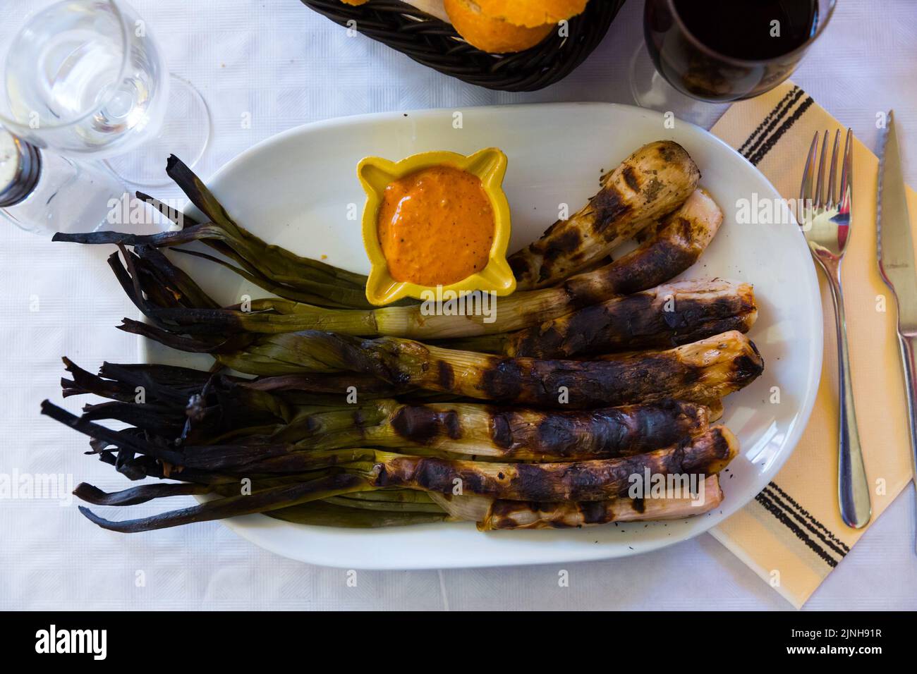 Traditional Catalan winter dish Stock Photo - Alamy