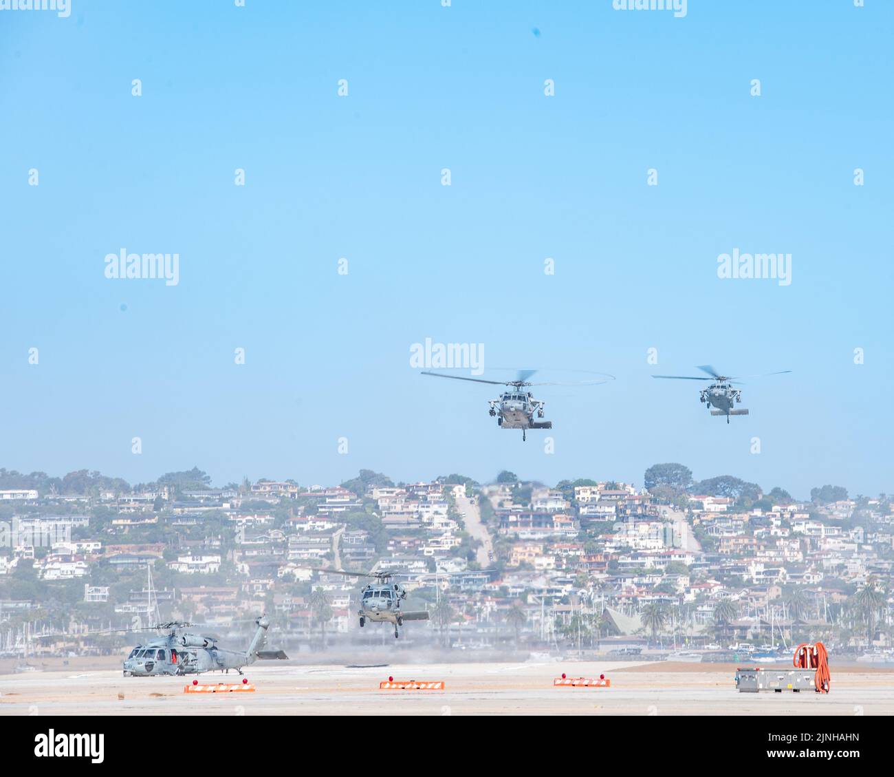 Carrier airwing 14 hi-res stock photography and images - Alamy