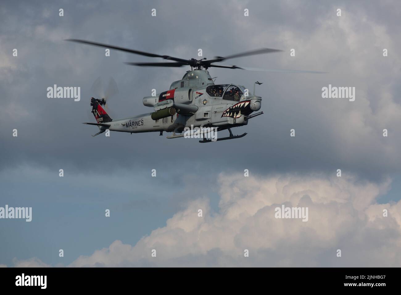 U.S. Marines with Marine Light Attack Helicopter Squadron (HMLA) 167 ...