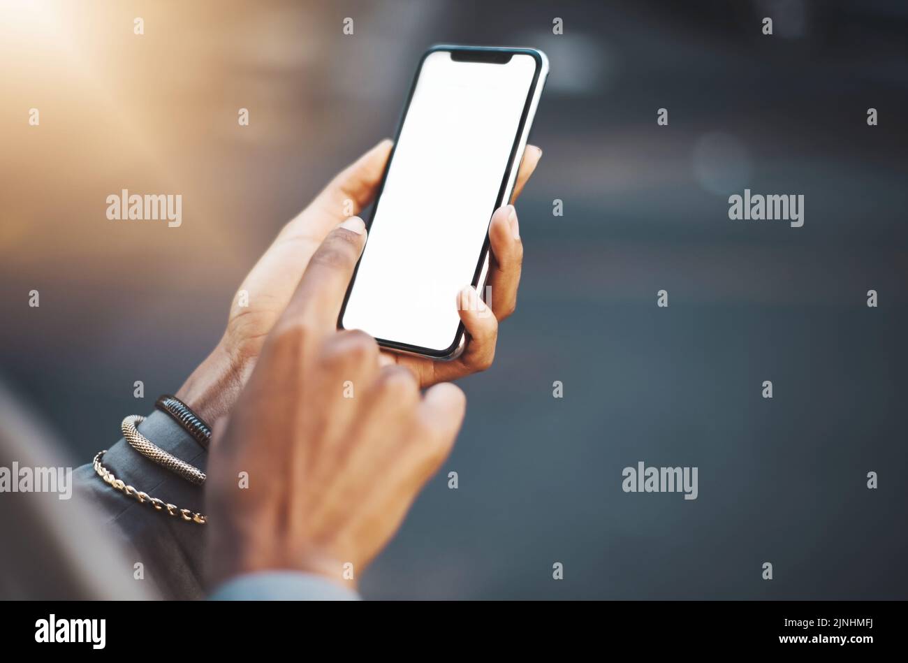 Buzzing cellphone hi-res stock photography and images - Alamy