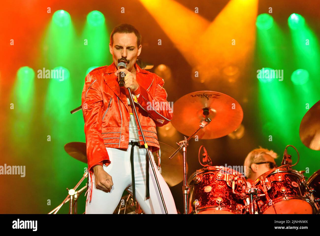 Freddie mercury images hi-res stock photography and images - Alamy