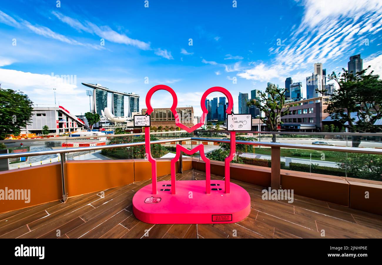 Marina bay and raffles square hi-res stock photography and images - Alamy