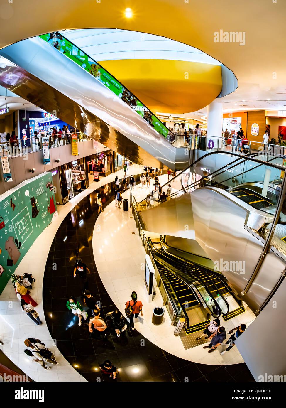 Vivocity mall hi-res stock photography and images - Alamy