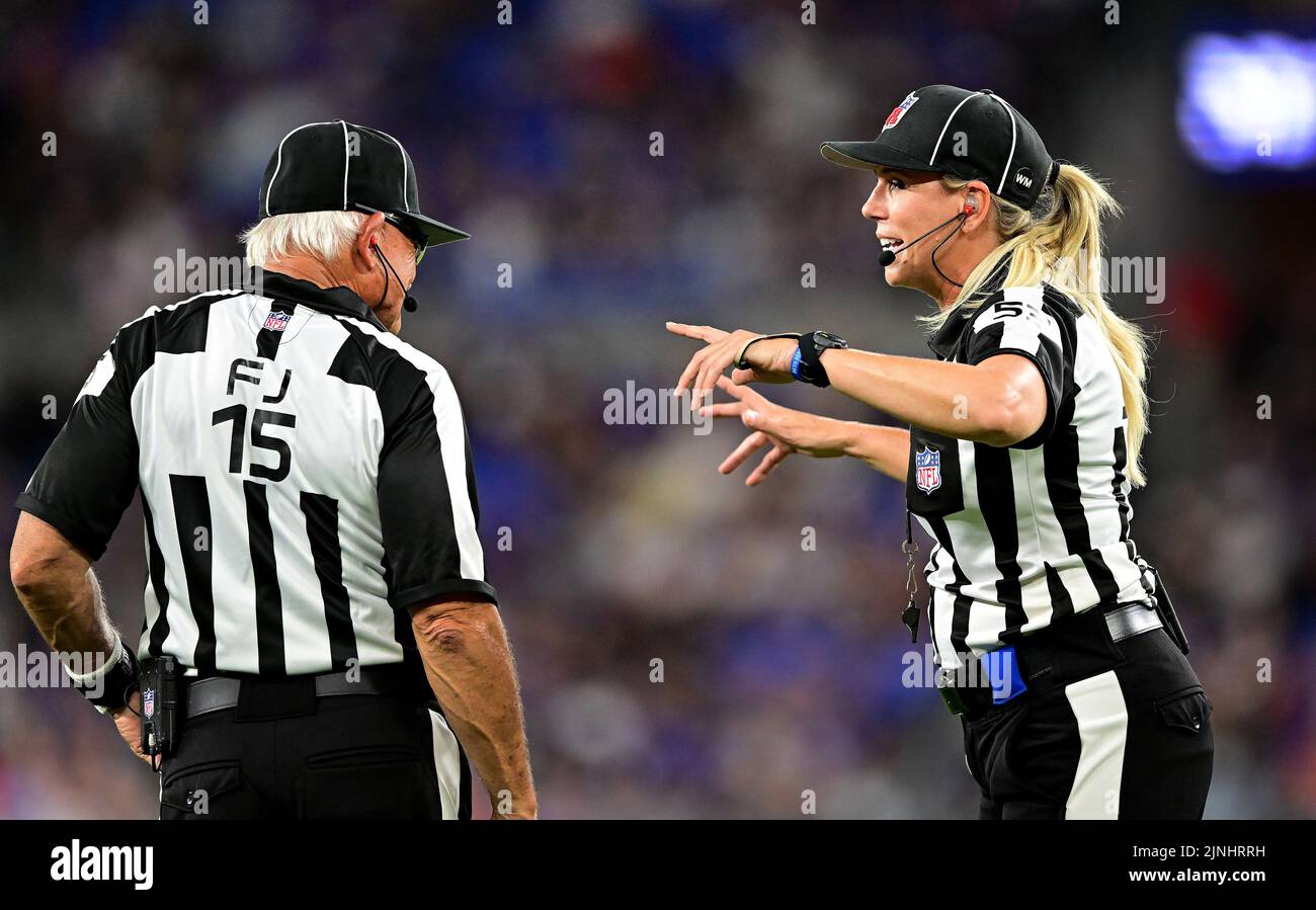 Field judge rick patterson 15 hi-res stock photography and images - Alamy