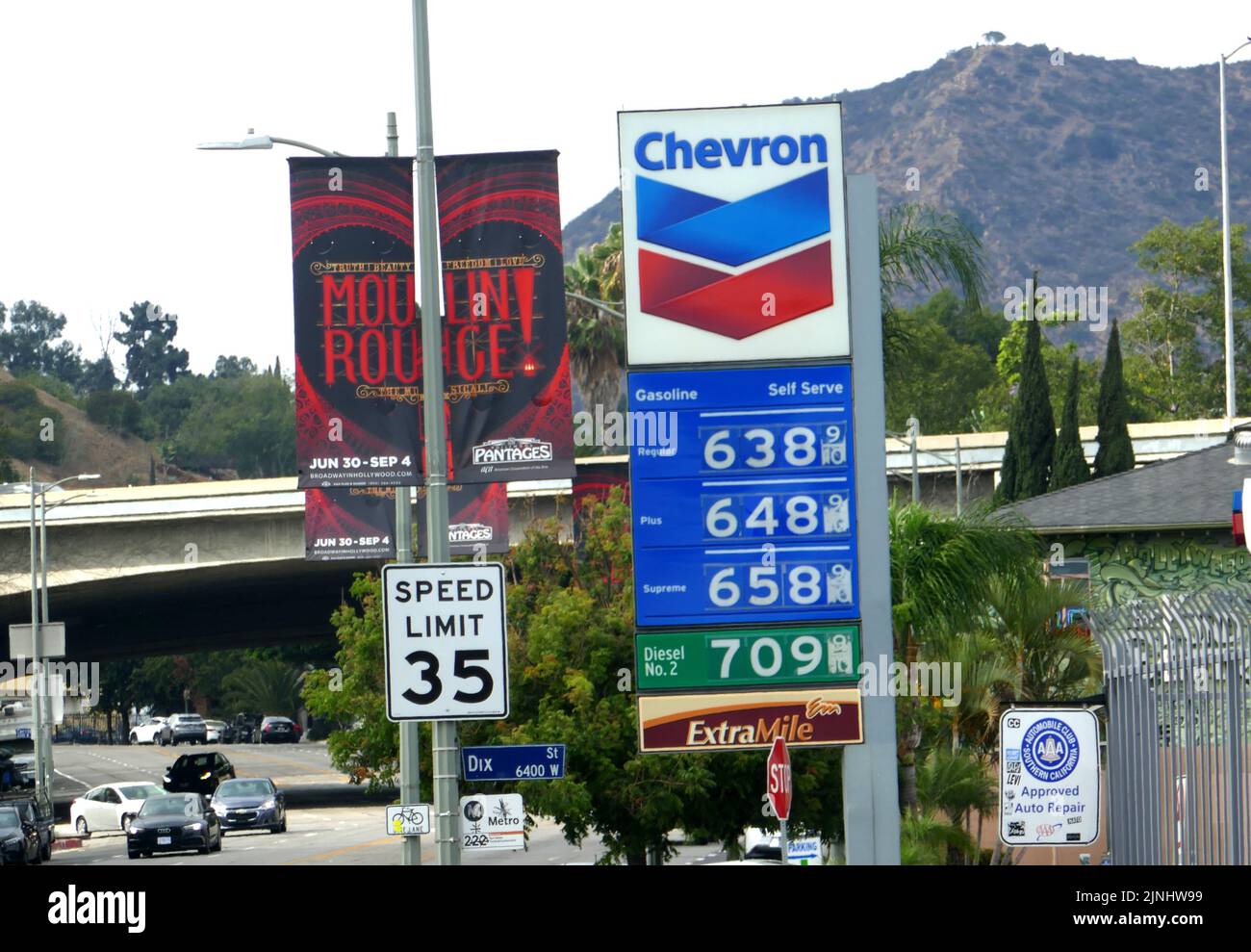 Barry shell hi-res stock photography and images - Alamy