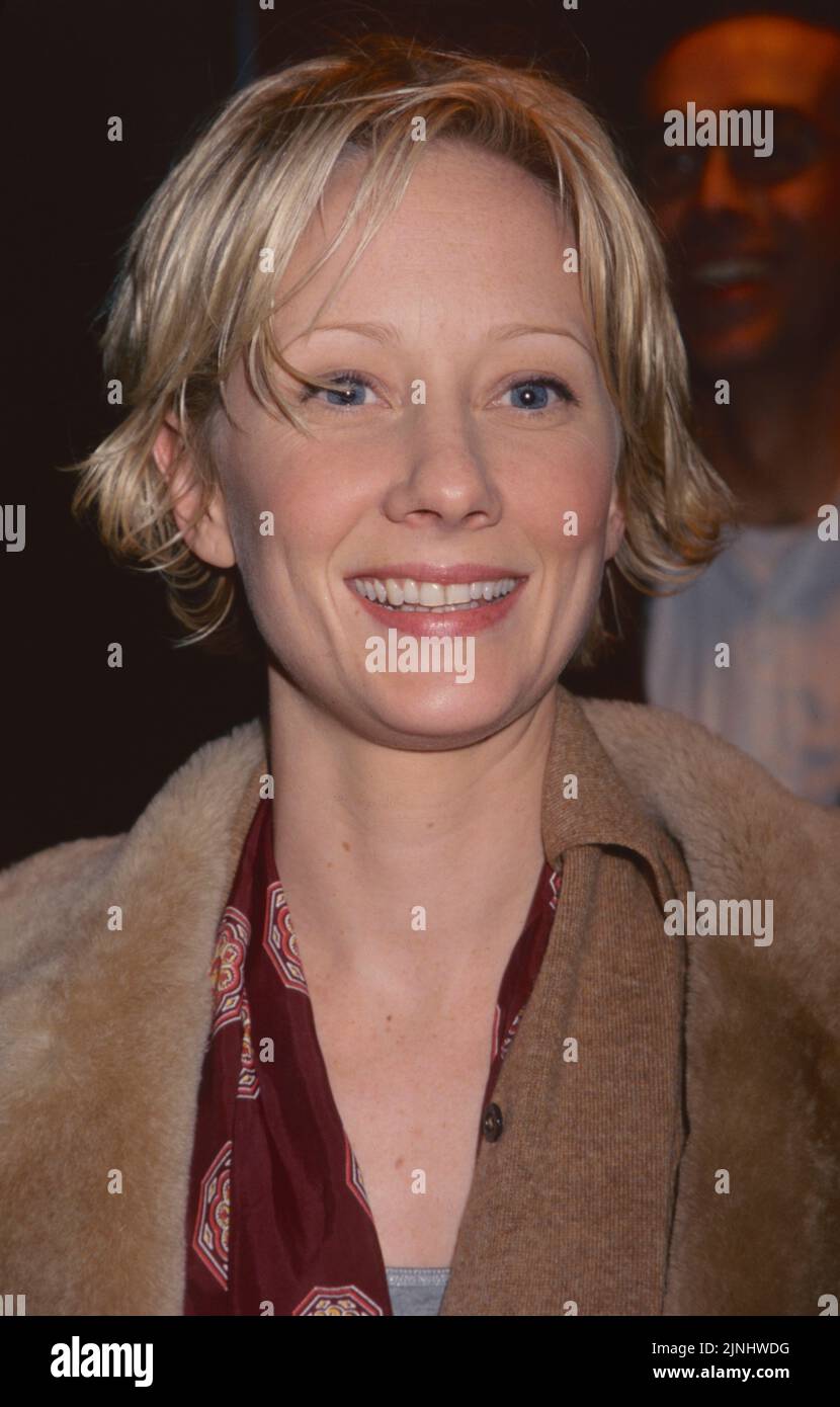 Anne Heche attends the premiere of "Good Will Hunting" at the Ziegfeld ...