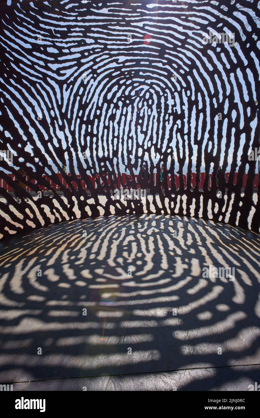 Bilbao sculpture fingerprint hi-res stock photography and images - Alamy