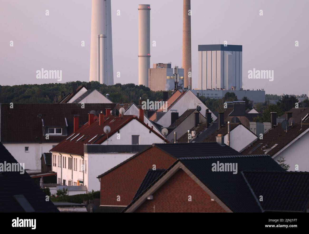 Cologne, Germany. 12th Aug, 2022. The combined heat and power plant ...