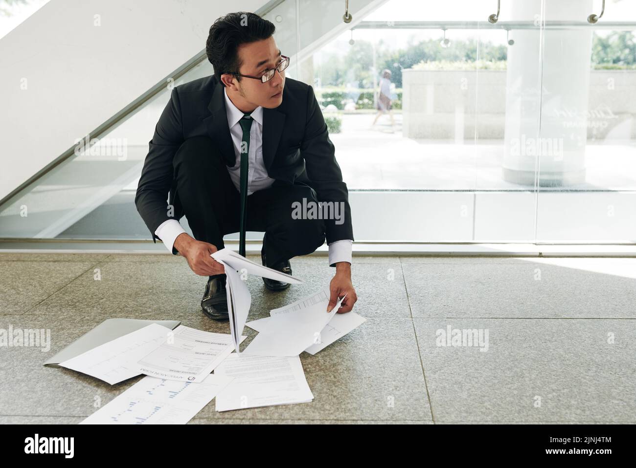 Asian papers hi-res stock photography and images - Alamy