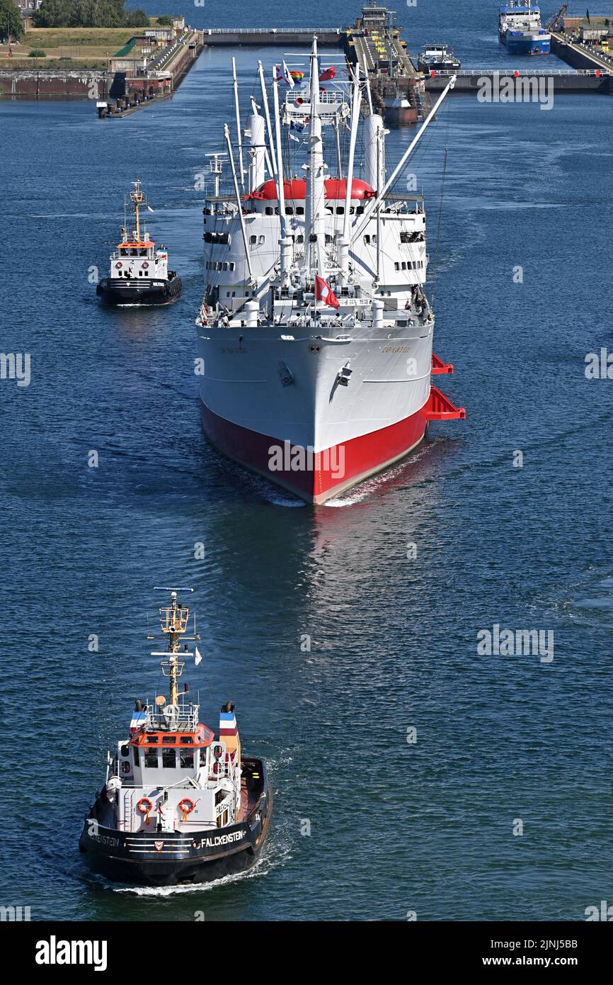 The White Swan of the South Atlantic - The museum ship CAP SAN DIEGO ...