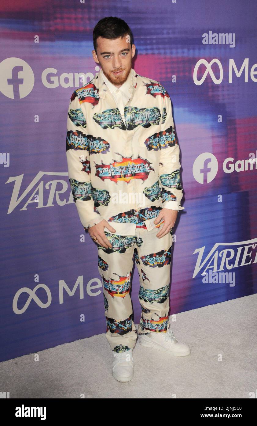 Elizabeth angus hi-res stock photography and images - Alamy