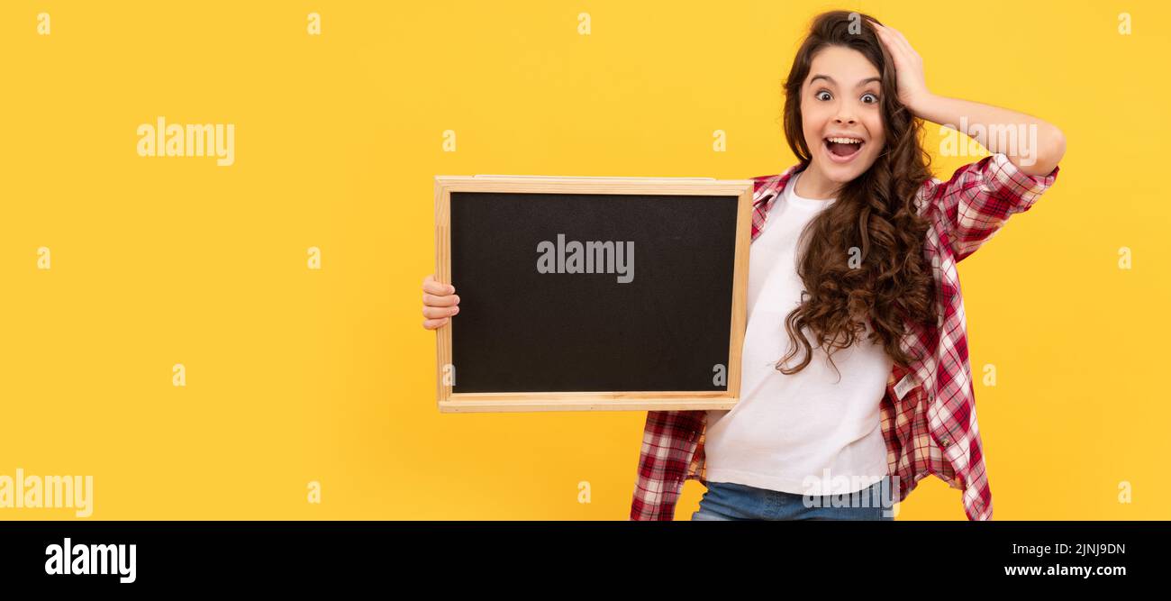 educational offer promotion. school sale. surprised teen girl hold ...