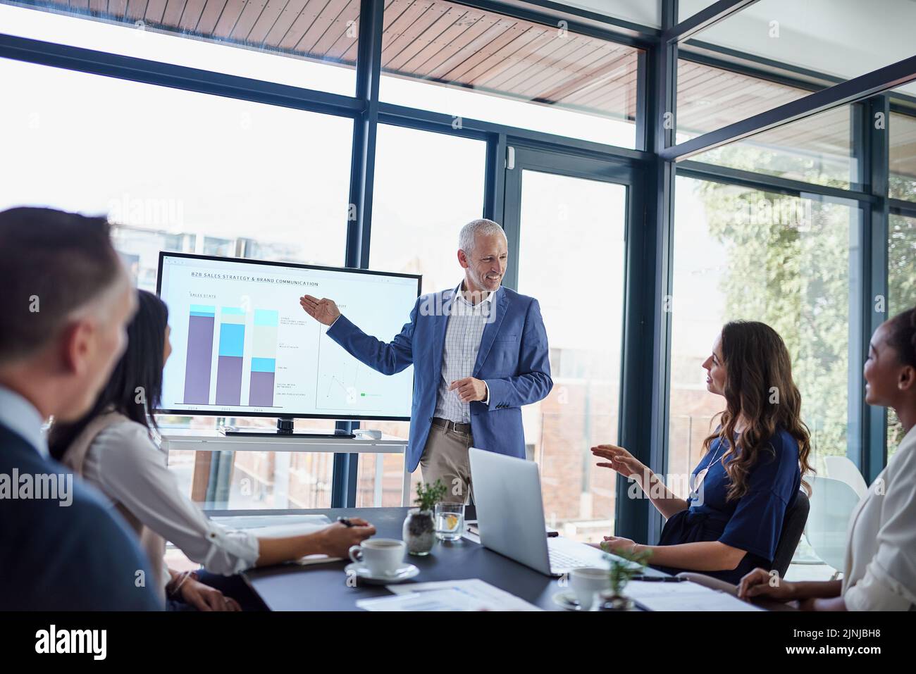 Boardroom men old hi-res stock photography and images - Alamy