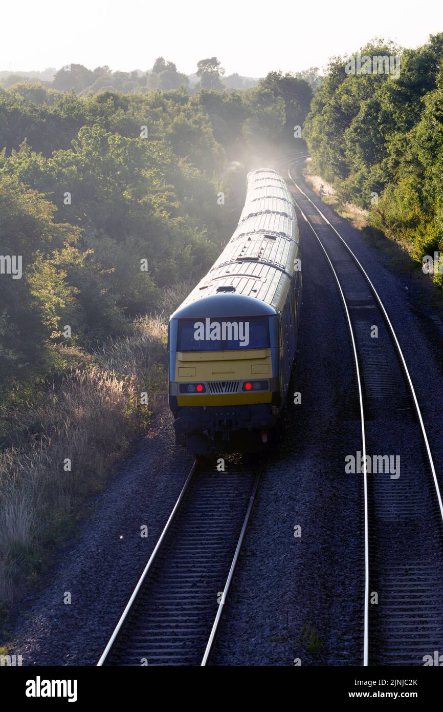 Chiltern Railways Mainline train heading north on a summer`s evening ...