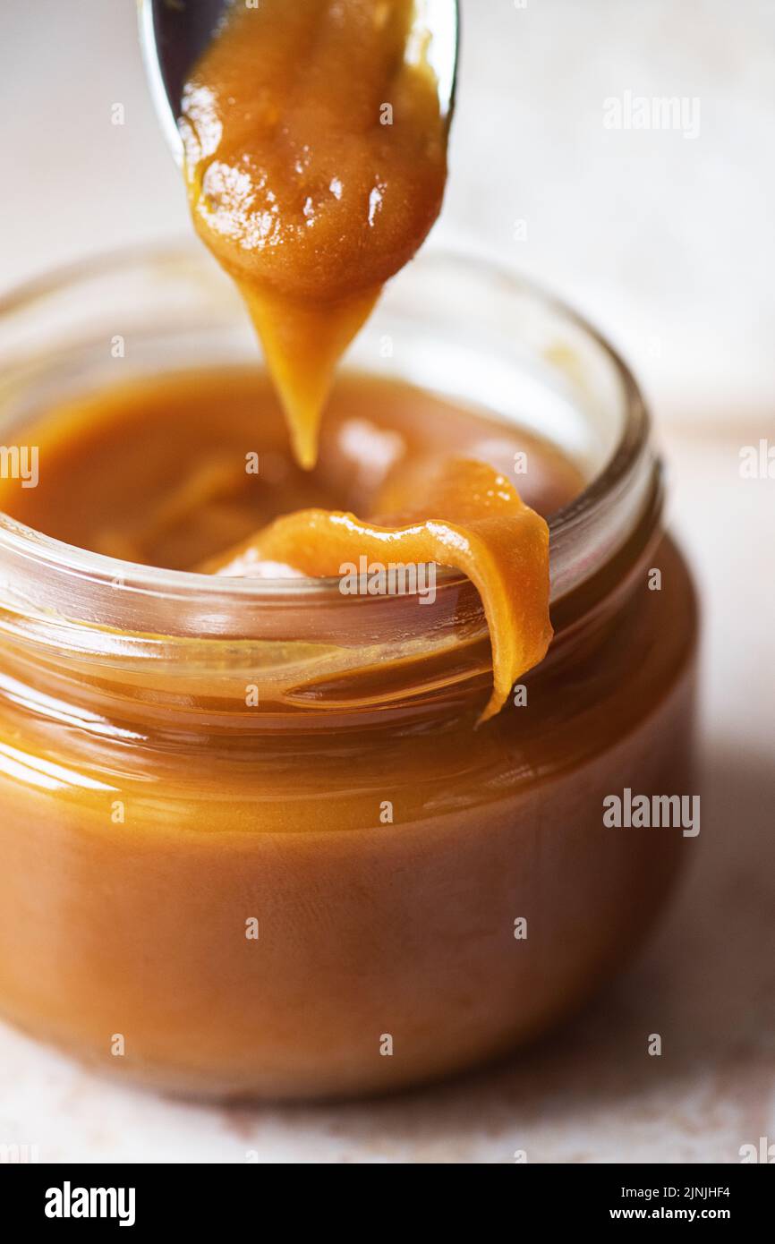 Caramel in the jar hi-res stock photography and images - Alamy