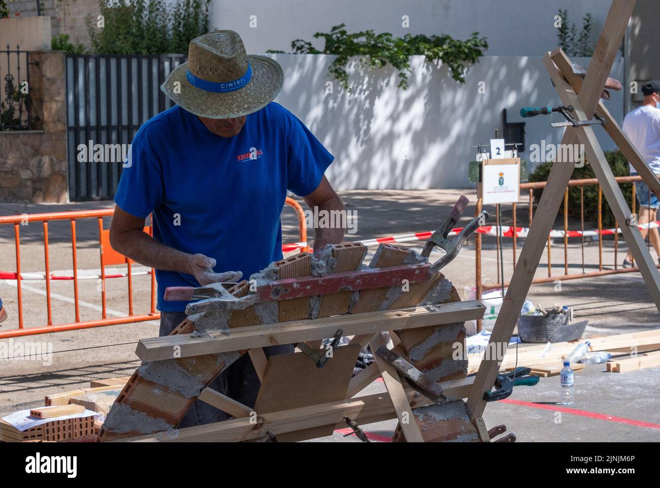 Bricklaying competition hi-res stock photography and images - Alamy