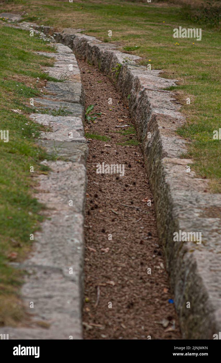 Dried up canal hi-res stock photography and images - Alamy
