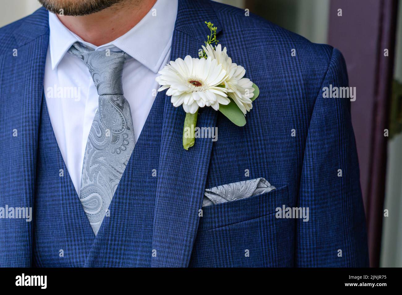 Grooms Button Hole Stock Photo - Alamy