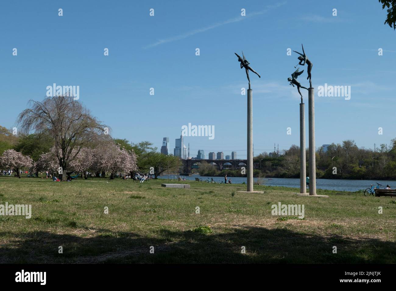 Playing Angels Sculpture in Philadelphia, Pennsylvania with skyline ...