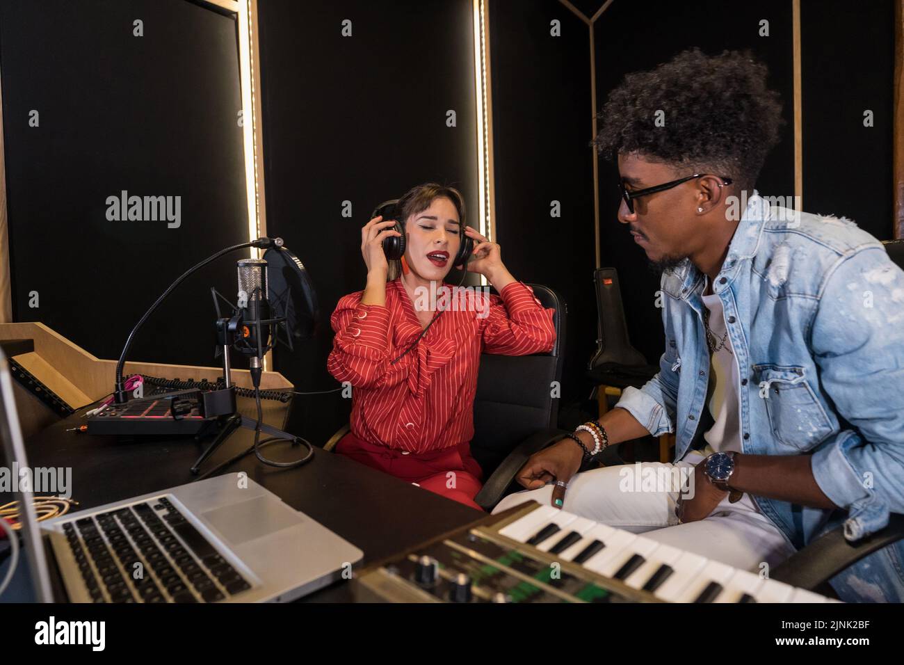 singer, musician, singing, musikstudio, singers, musicians Stock Photo ...