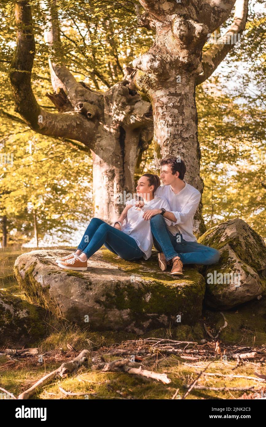 couple, excursion, rest, pairs, excursions, trip, trips, break, resting ...