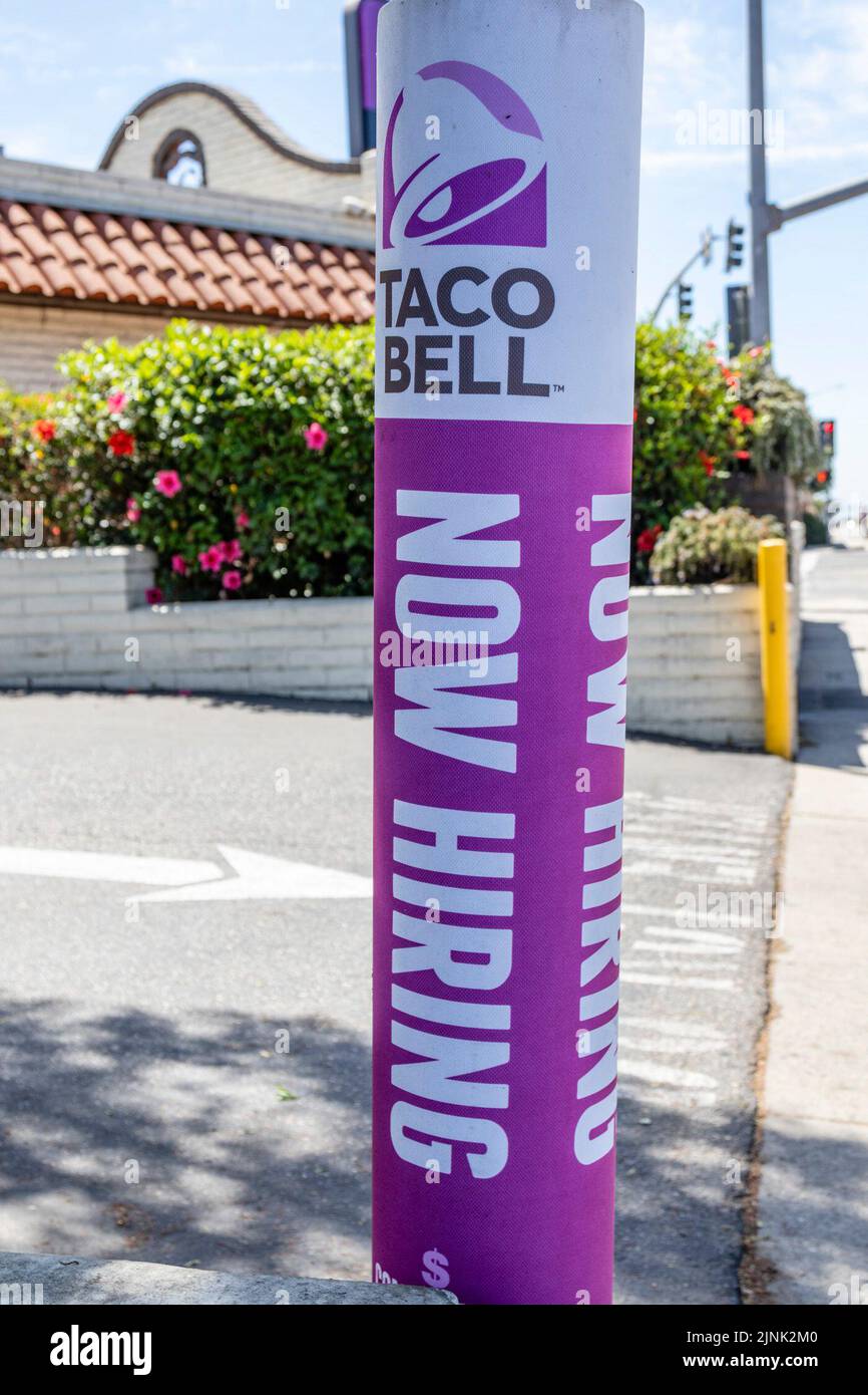 Taco bell storefront hi-res stock photography and images - Alamy