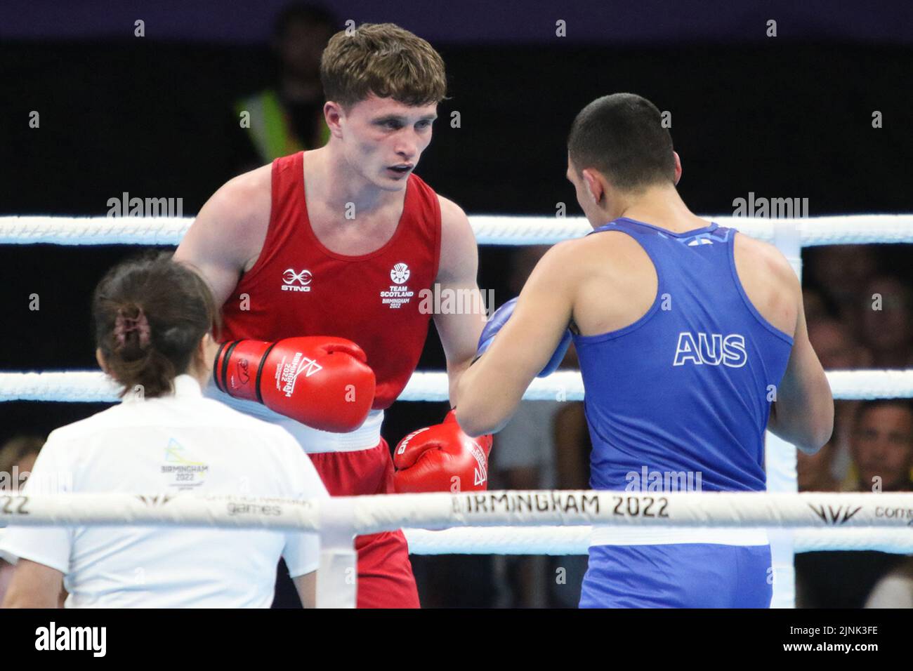 Sam HICKEY of Scotland (Red) v Callum PETERS of Australia (Blue) in the ...