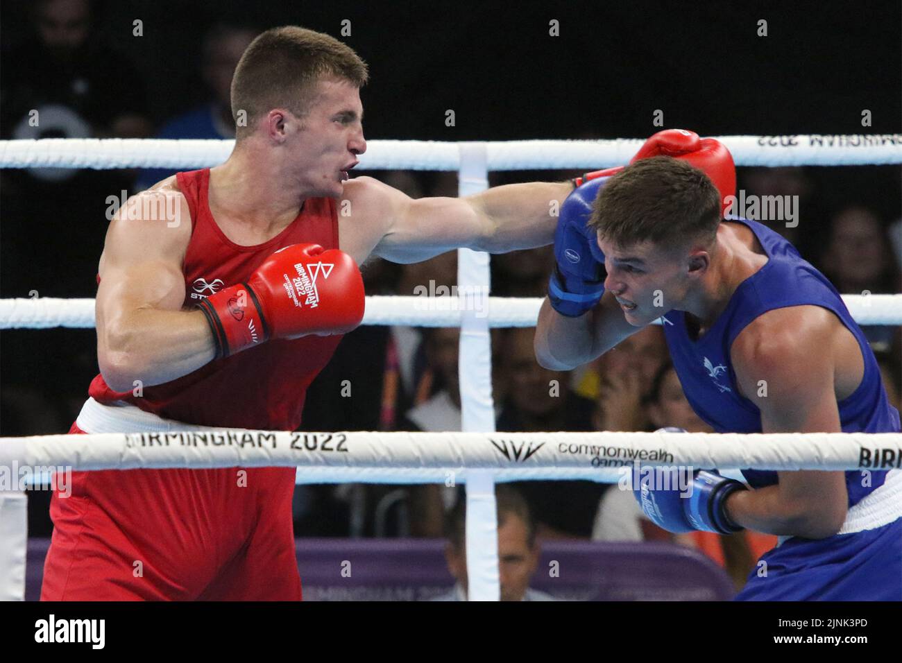 Sean LAZZERINI of Scotland (Red) v Taylor BEVAN of Wales (Blue) in the ...