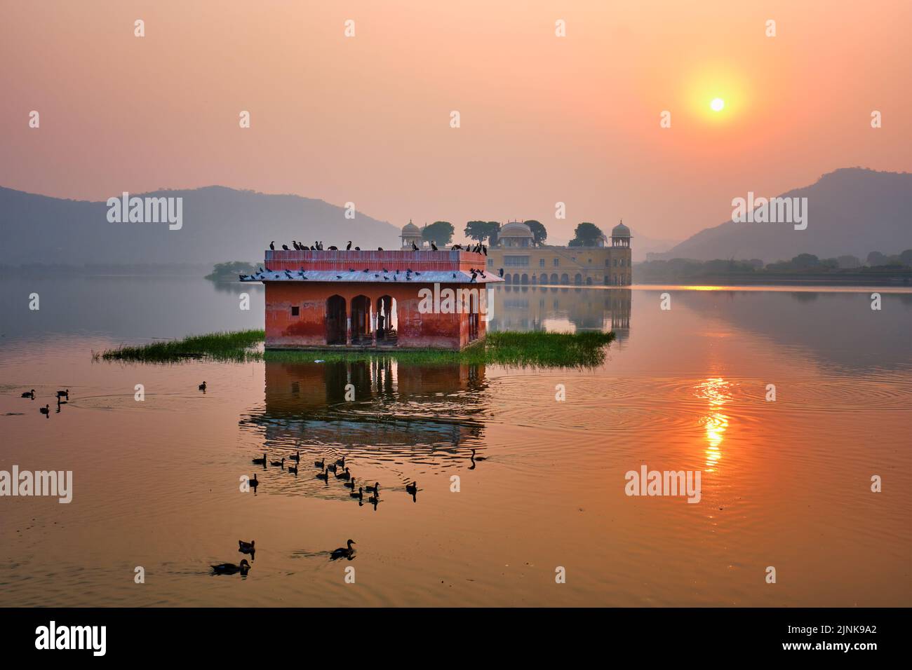jaipur, jal mahal, man sagar lake, jaipurs, jal mahals Stock Photo - Alamy