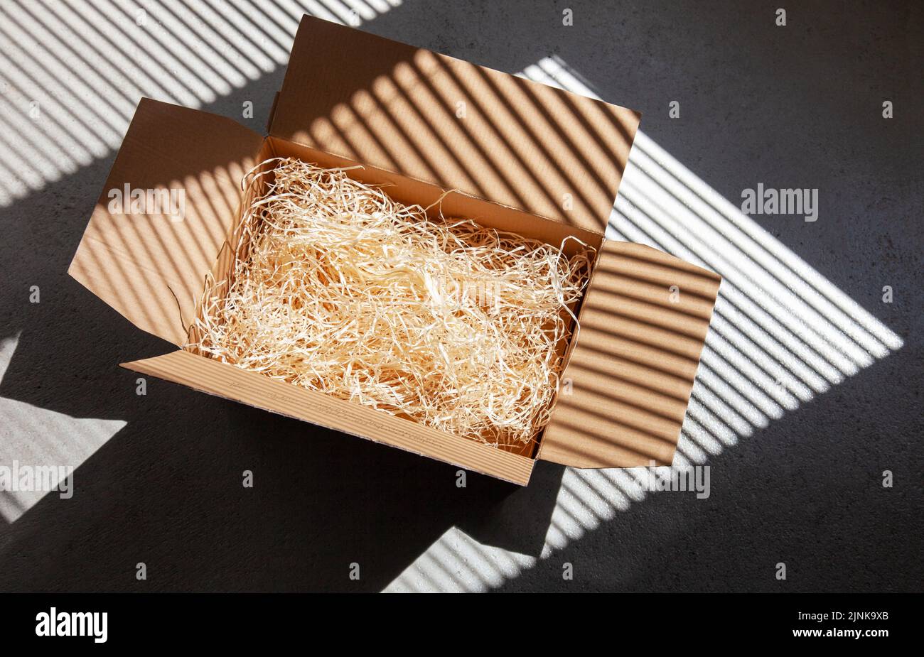 Wood wool packing hi-res stock photography and images - Alamy