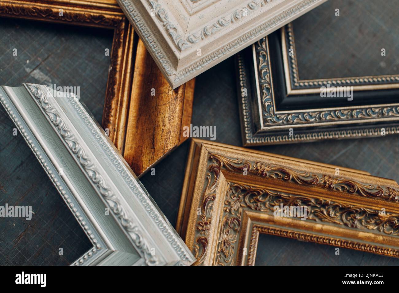 Framing Workshop. Different vintage baguette handmade picture frame at ...