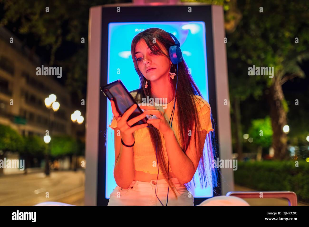 young woman, nightlife, pastime, girl, girls, woman, young women ...