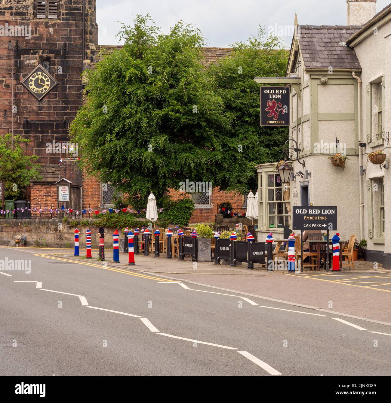Holmes Chapel, Cheshire, UK. June 2nd 2022. Hand Knitted decorations by ...